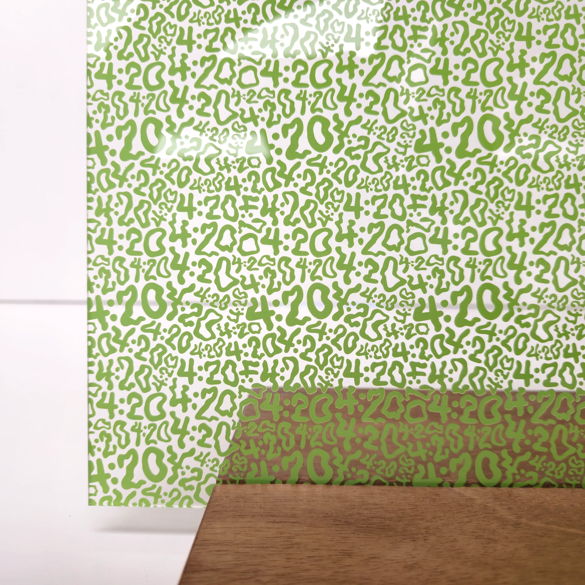 PatternPly® Scattered 420 – Smokey Hill Designs