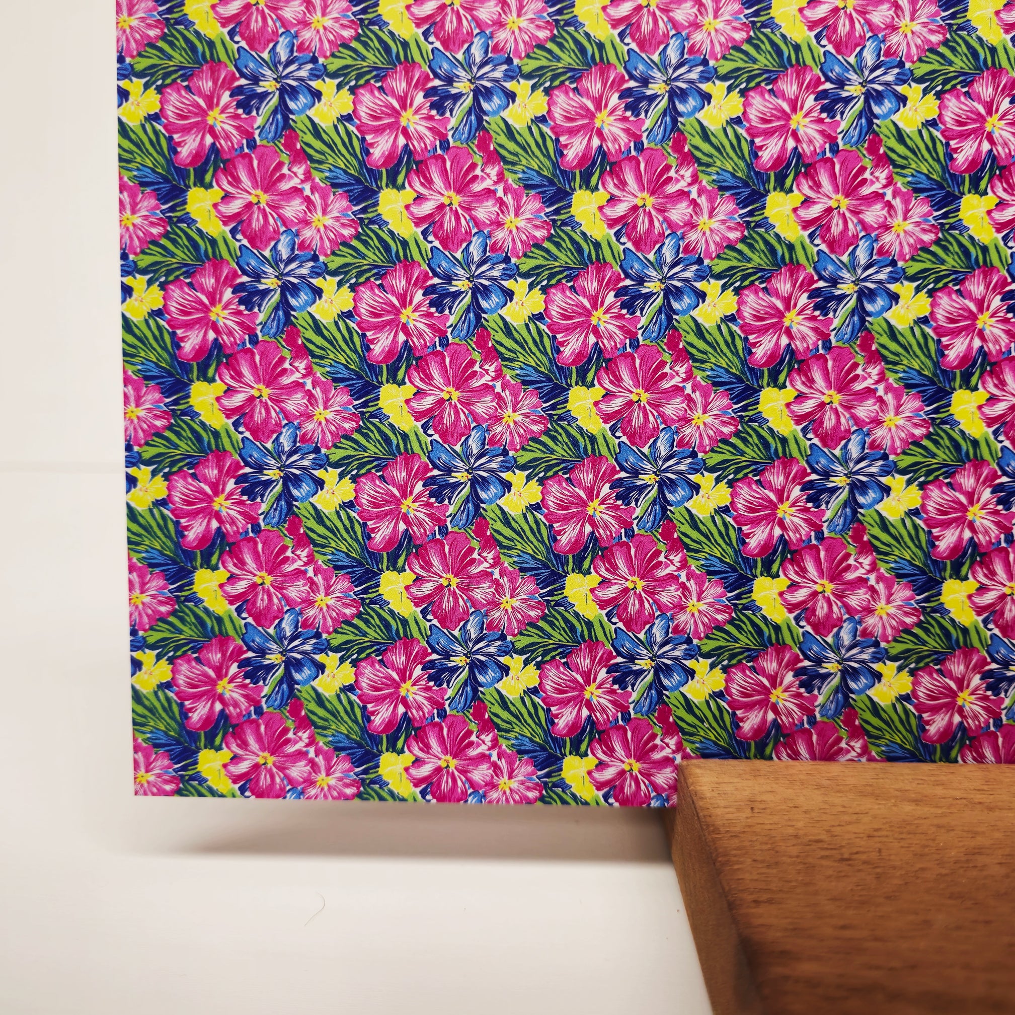 PatternPly® Full Coverage Mini Preppy Hibiscus – Smokey Hill Designs